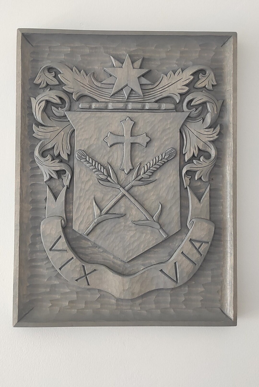 Custom Family Crest Coat of Arms Personalized Family Shield Wooden ...