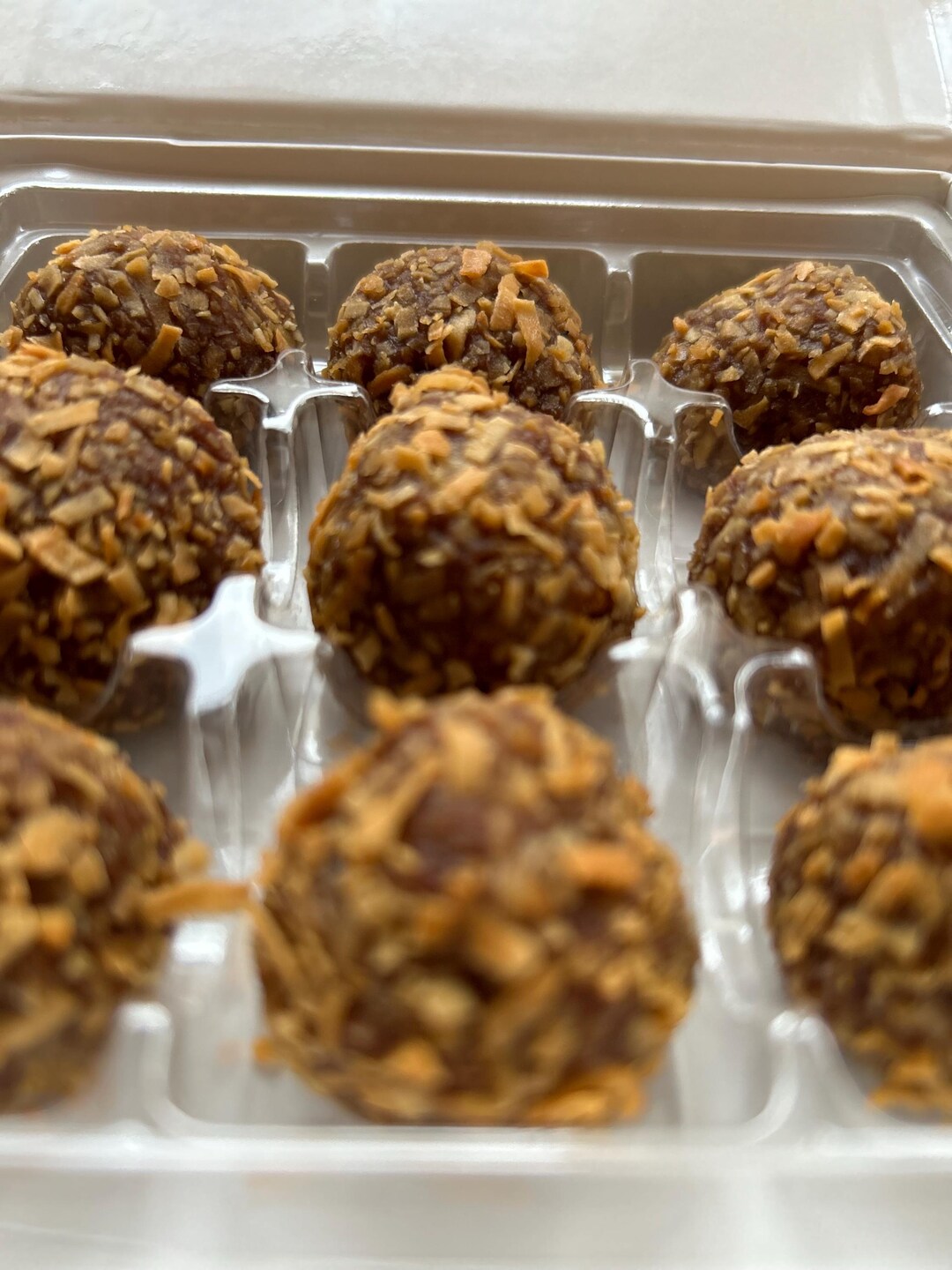 Rum Coconut Balls , Rum Balls, Holiday Sweets, Rum Chocolate Coconut ...