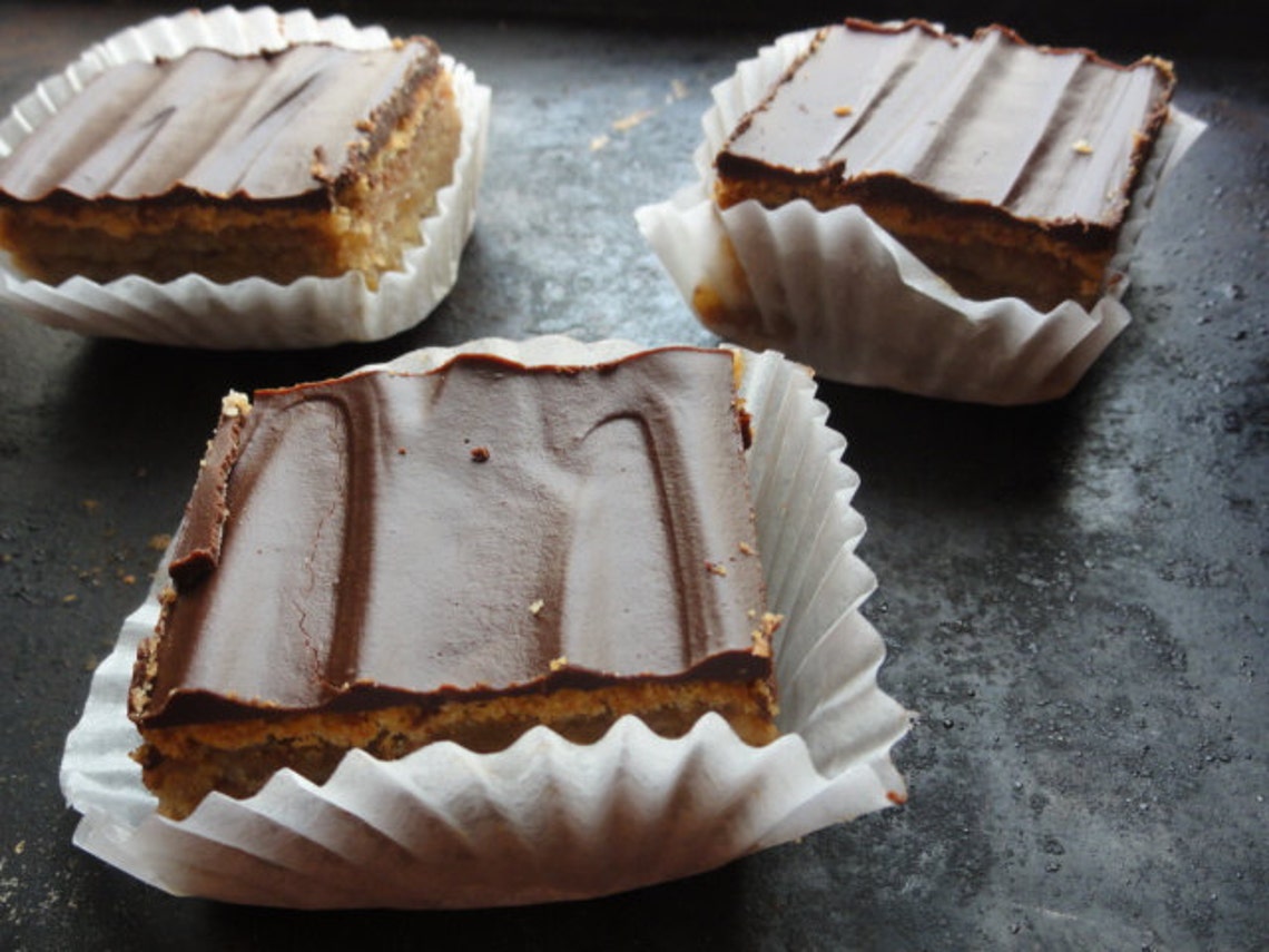 1lb Gerbeaud Slices Zserbo Hungarian Cake Walnut Apricot | Etsy