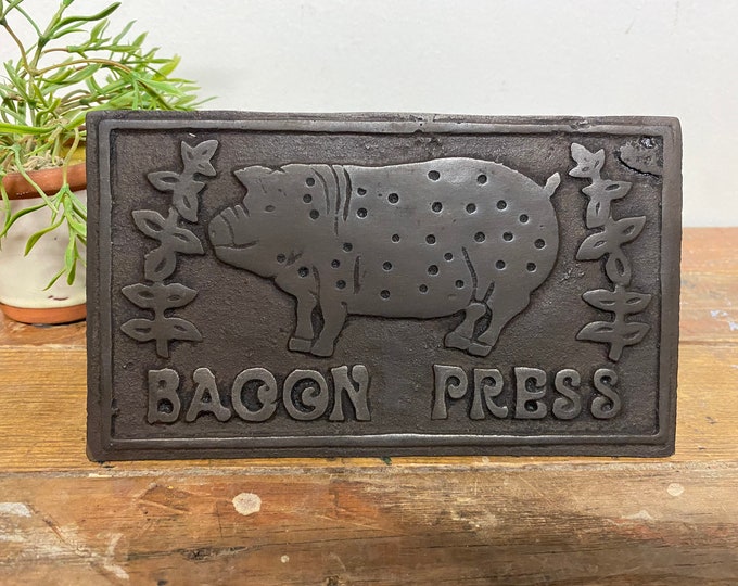 Vintage Iron Bacon Pressretro. Old. Pig. Piggy. Swine. Wood. Handle ...