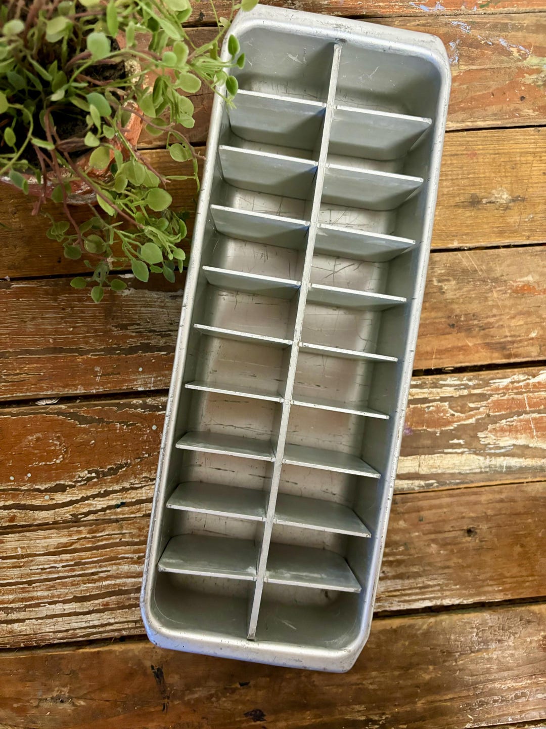 Vintage Aluminum Ice Cube Tray…old. Retro. Silver. Metallic. Kitchen ...