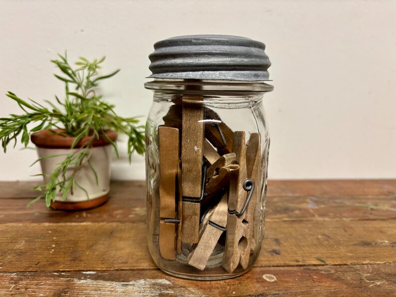 Vintage Glass Clothespin Jar...ball Perfect Mason. Pint. Modern ...