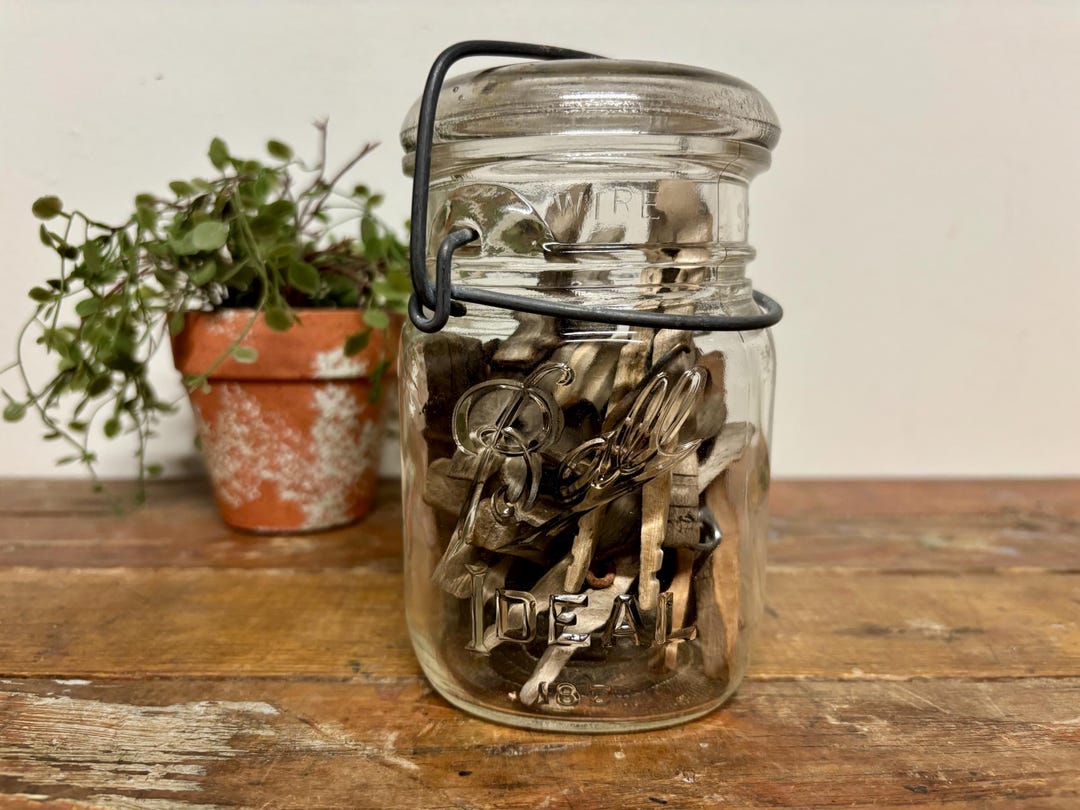 Vintage Ball Glass Clothespin Jar...pint. Farmhouse. Cottage. Laundry ...
