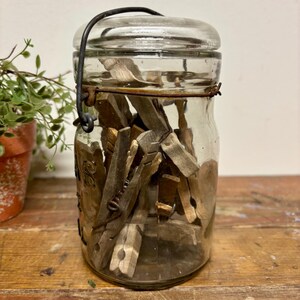 Vintage Atlas Glass Clothespin Jar...pint. Farmhouse. Cottage. Laundry ...