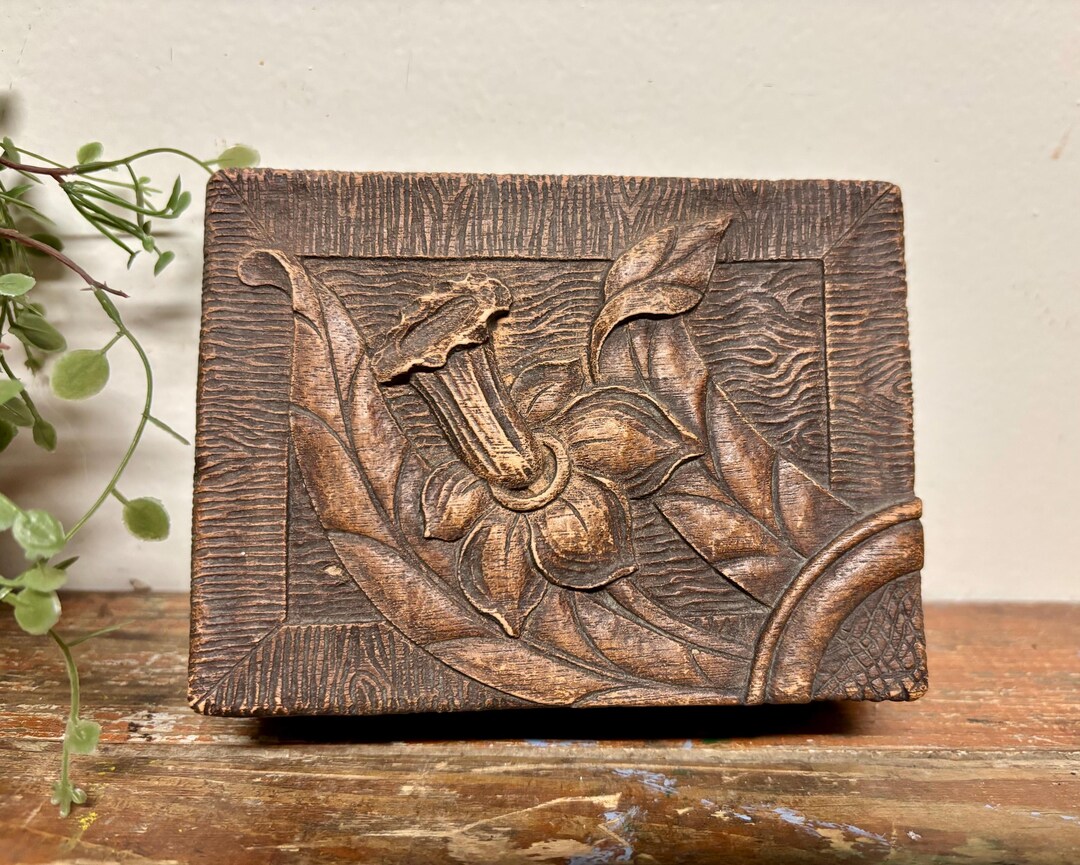 Vintage Syroco Wood Trinket Box: Daffodil Floral Dresser Box - Etsy