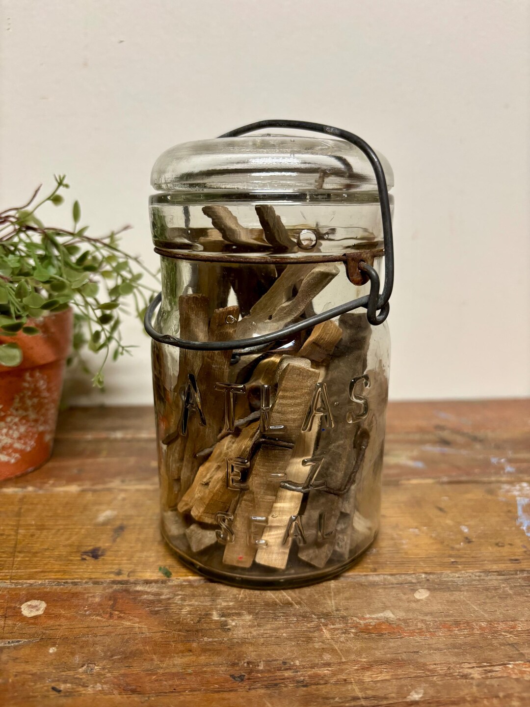 Vintage Atlas Glass Clothespin Jar...pint. Farmhouse. Cottage. Laundry ...