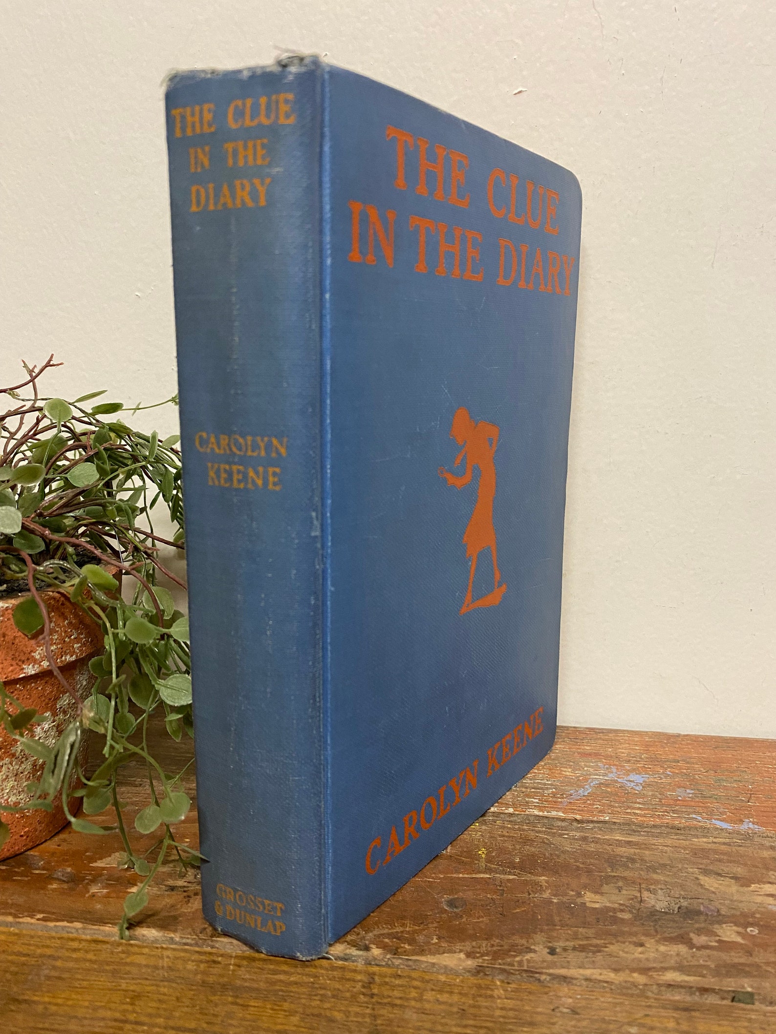 Vintage Nancy Drew Hardcover: the Clue in the Diary, 1932 Edition - Etsy