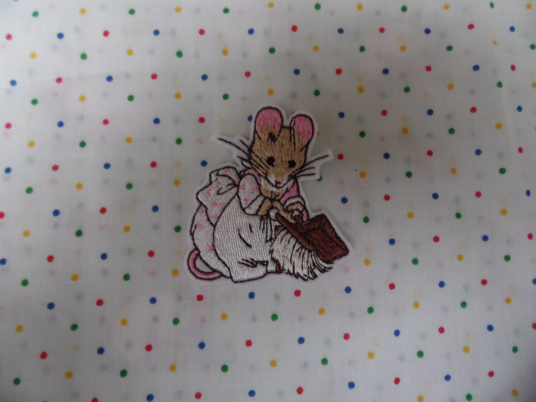 Huma Mouse From the Tales of Peter Rabbit Iron / Sew on Motif - Etsy