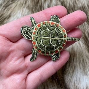 Painted Turtle - Iron on Applique - Embroidered Patch - 695537-A - Etsy