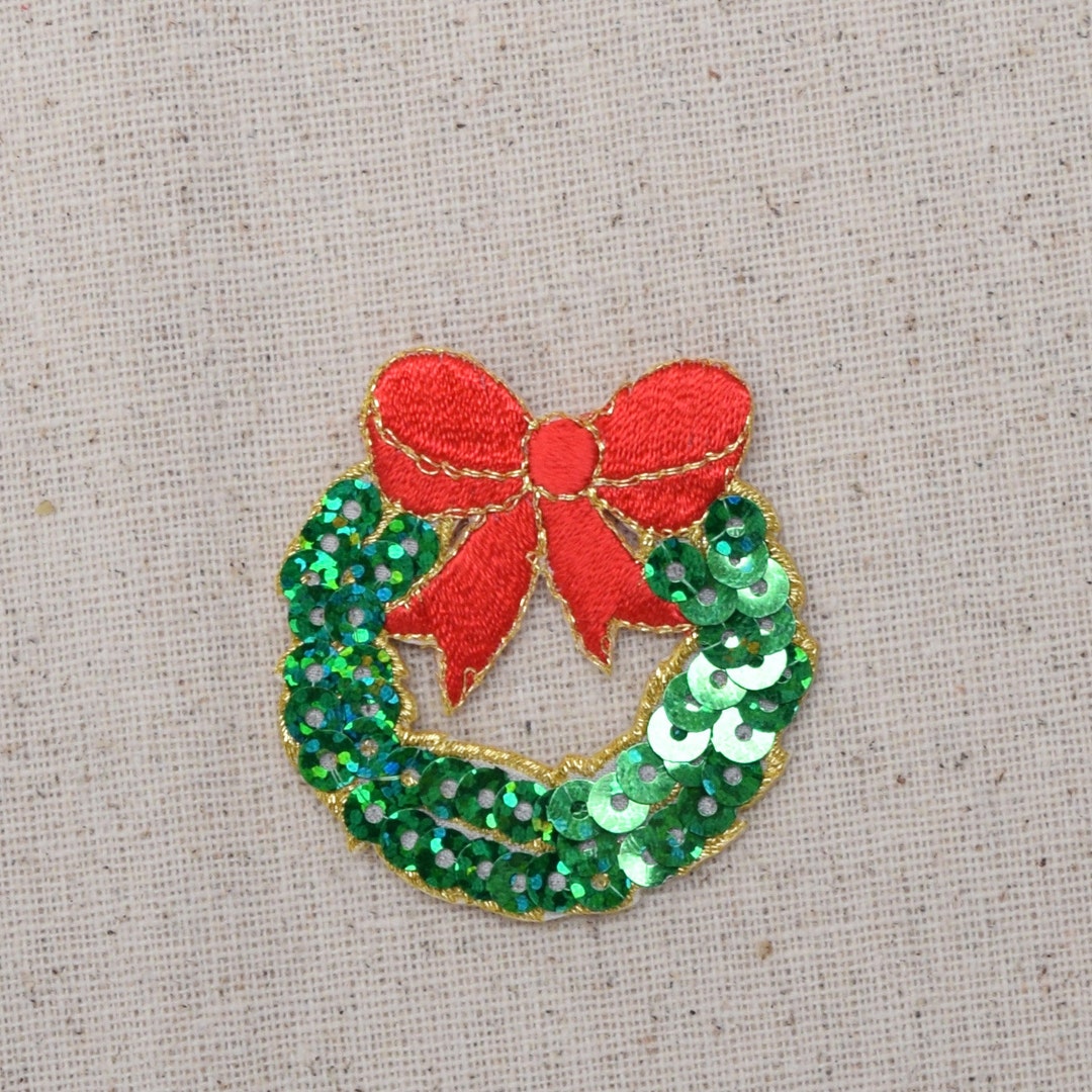 Christmas - Sequin Wreath - Green With Red Bow - Iron on Applique ...