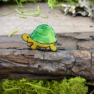 Mini/small Turtle - Green Spots on Shell - Walking Left - Iron on ...