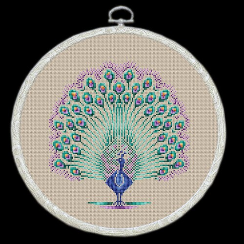 Original Beautiful Royal Peacock With Colorful Tail Fully Open - Etsy