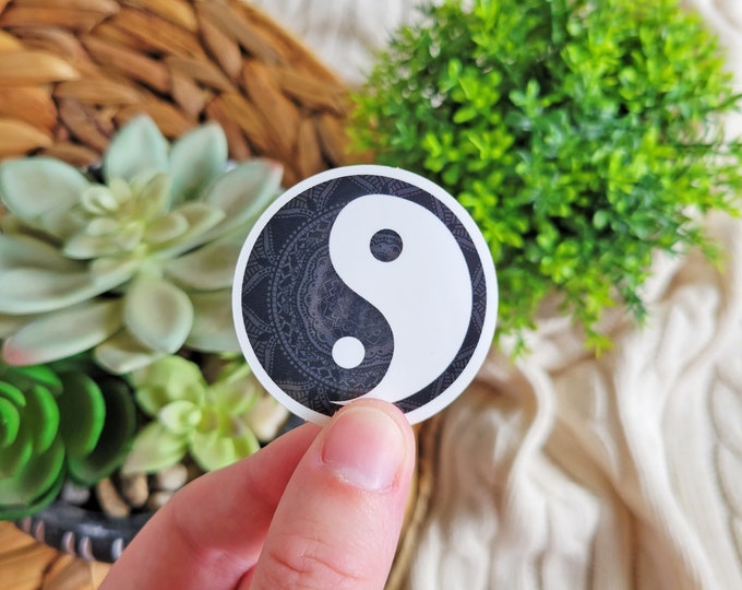 Holographic Yin Yang Sticker | Cute Waterproof Vinyl Sticker for Laptop ...
