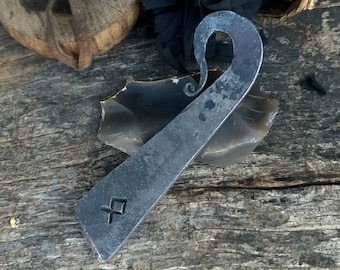 Carbon Steel Fire Striker & English Flint Stone Traditional Hand Forged ...
