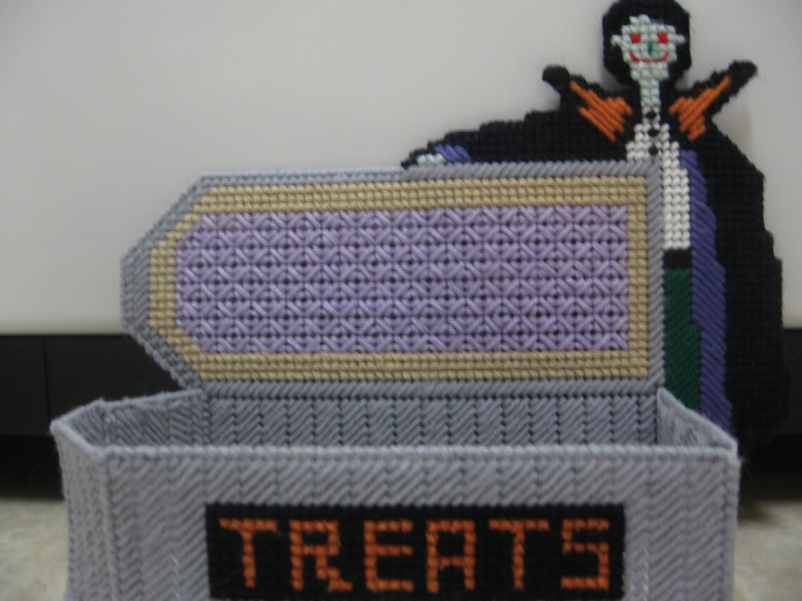 Halloween Decorations-plastic Canvas Vampire and Coffin Treat Holder ...