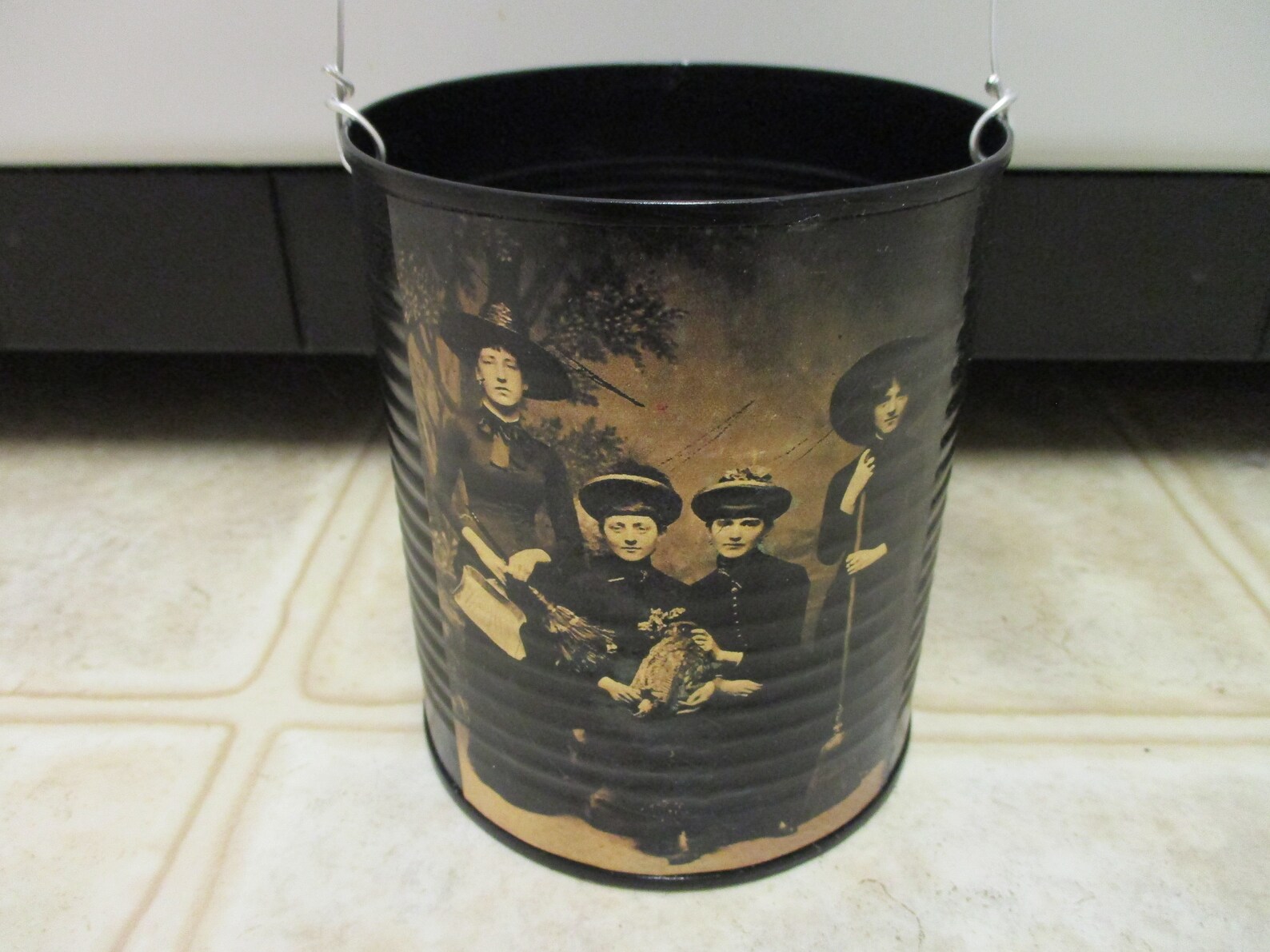 Vintage Witches Decoupage Tin Can-halloween Decor-halloween Cans-retro ...