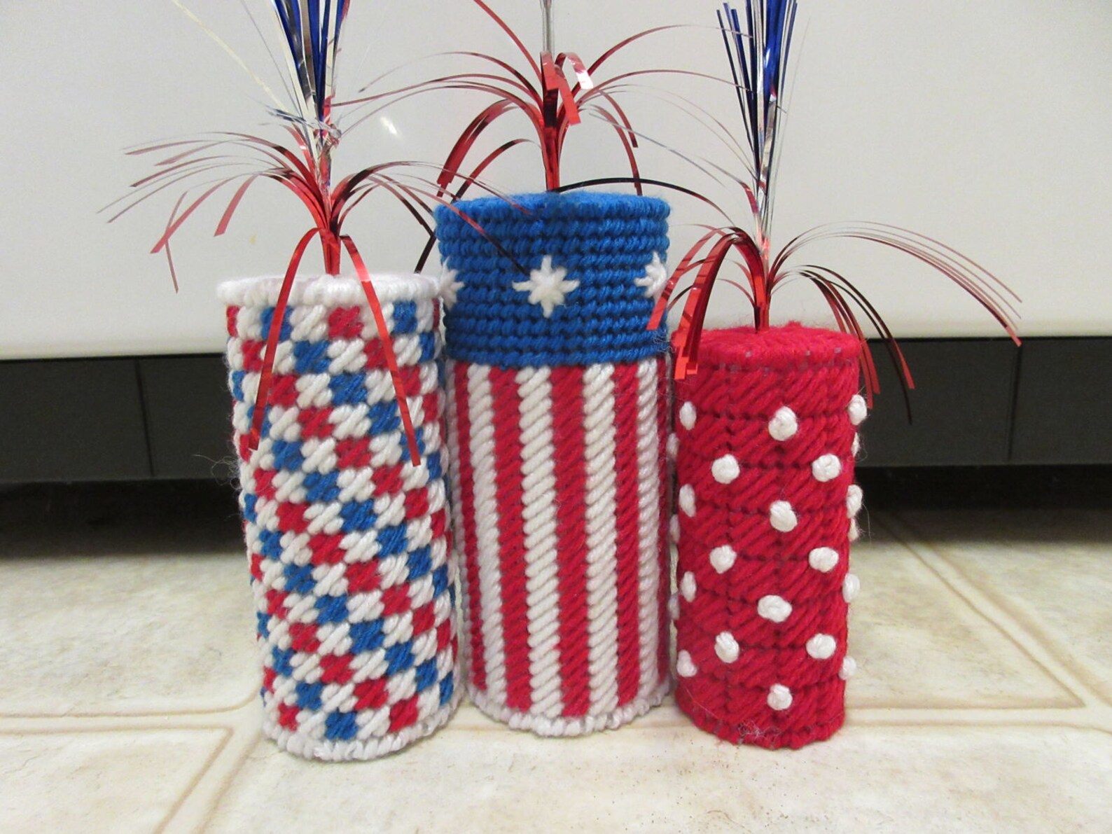 July 4th Decor-july 4th Plastic Canvas Firecrackers-4th of | Etsy