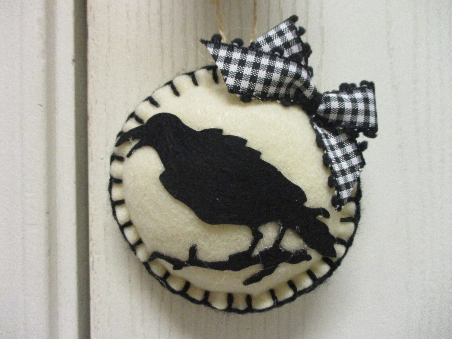 Rustic Cat and Raven Felt Halloween Ornaments-halloween Ornaments ...