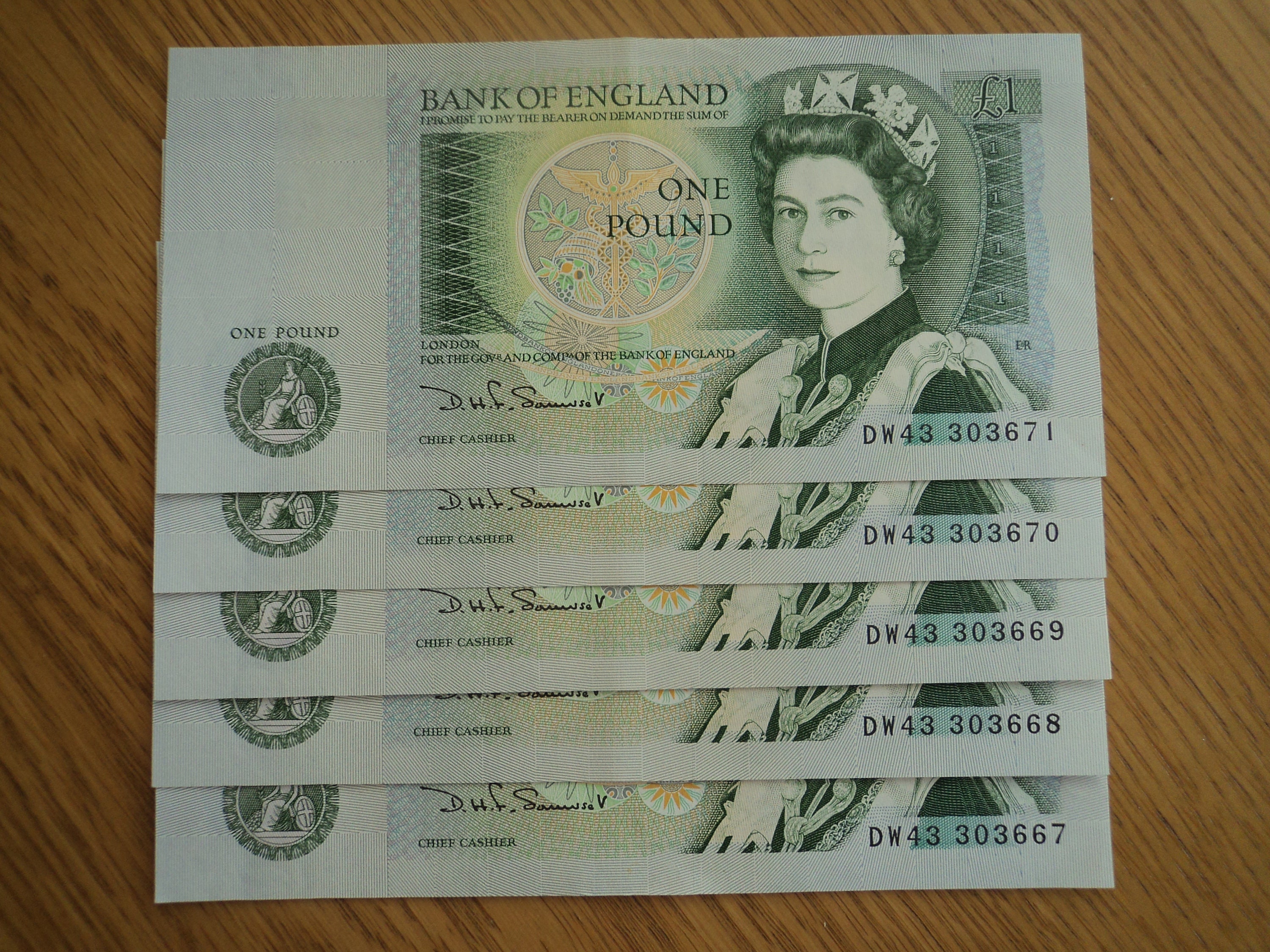 5 One Pound Note in Order 67 68 69 70 71 - Etsy Sweden