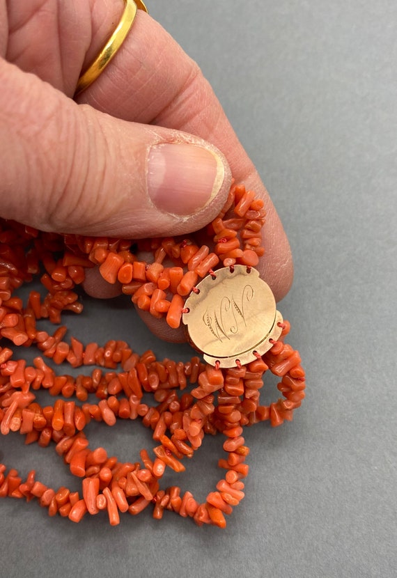 Antique 5 Strand Coral Bead Bracelet with Late Georgi… - Gem