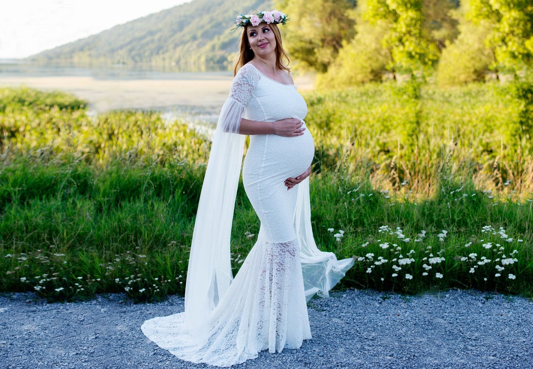 Elegant Ivory Lace Maternity Wedding Gown for Photography | Bohemian ...