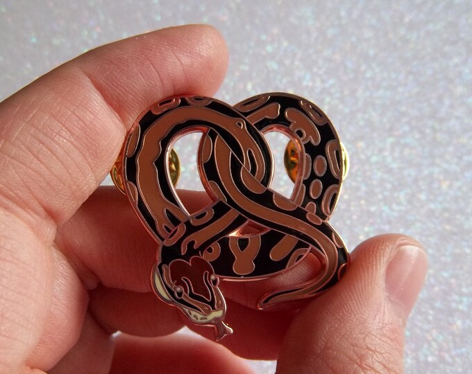 I Heart Snake Enamel Pin 3 Colors - Etsy
