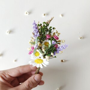 Meadow Daisy Boutonniere Spring Flower Buttonhole Groom Wildflowers ...