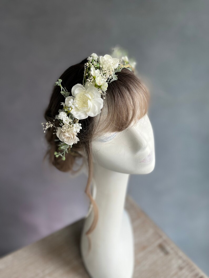 White Bridal Hair Wreath Romantic Bridal Flower Crown Magaela - Etsy