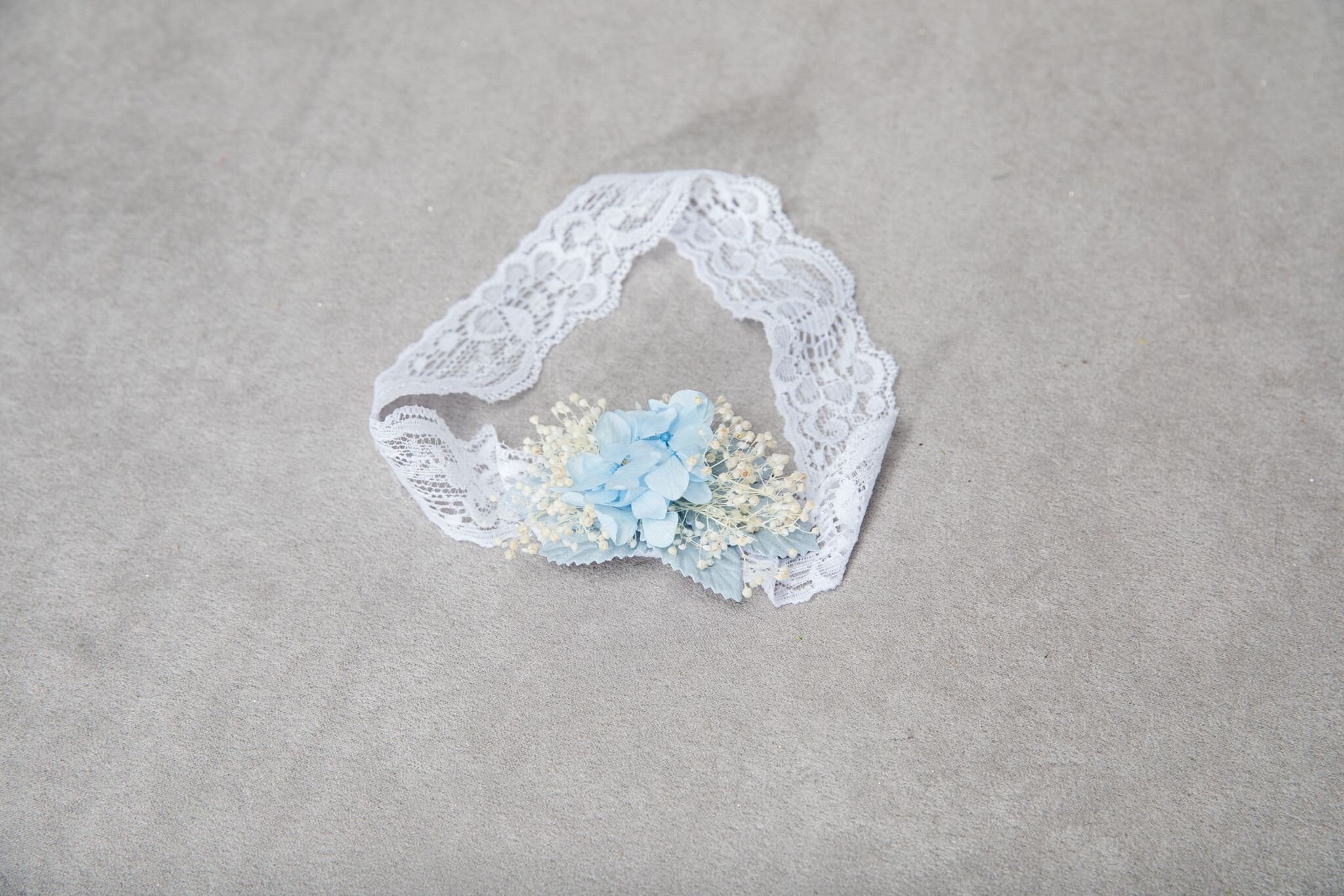 Bridal garter Preserved hydrangea and gypsophila garter | Etsy