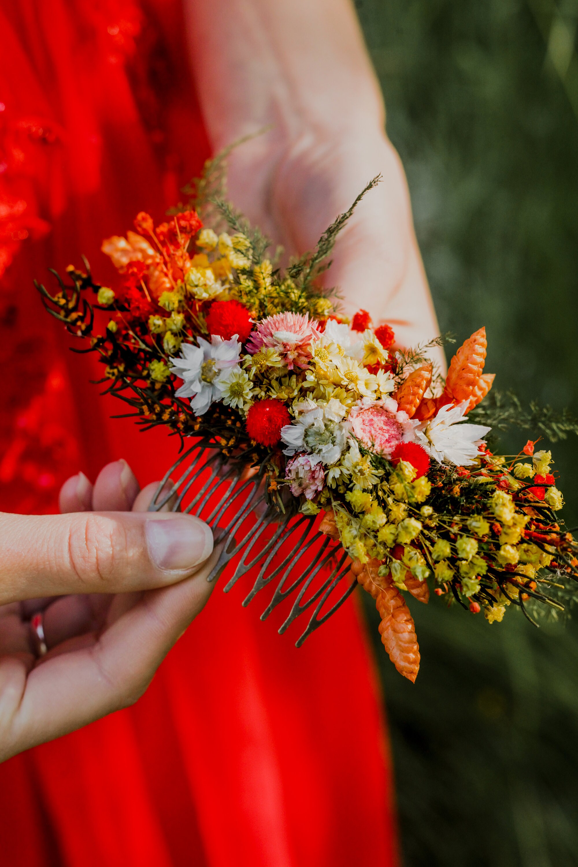 Dried flower comb Bridal hair comb Wildflowers wedding comb | Etsy