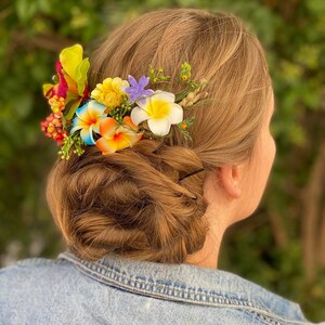 Exotic Flower Hair Comb Plumeria Tropical Wedding Headpiece Colourful ...