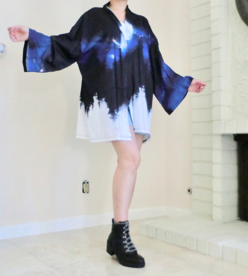 Moon Pattern Unisex Kimono, Night Mountain Pattern Print Kimono ...