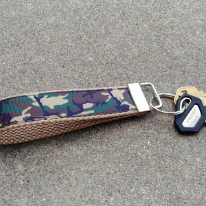 Camo Key Fob Wristlet! Camouflage Keychain. Army Camo. Hunter Fabric ...