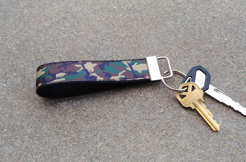 Camo Key Fob Wristlet Camouflage Keychain. Army Camo. Hunter | Etsy