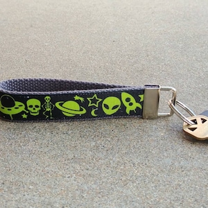 Area 51 Raid Key Fob Wristlet! Alien Ribbon Key Chain. Outer Space ...