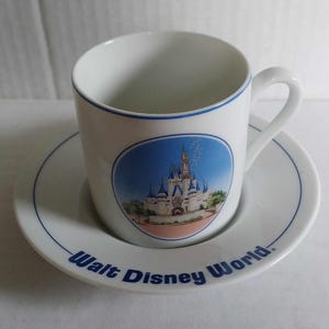 Vintage Walt Disney World Magic Kingdom Souvenir Mini Mug Cup Teacup ...