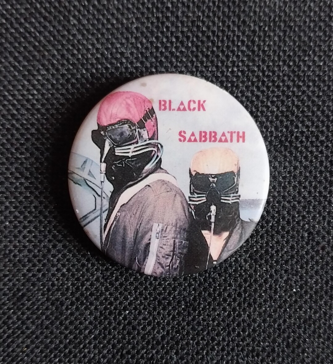 Rare True Vintage Black Sabbath 1982 Album Pin Button Pinback Badge ...