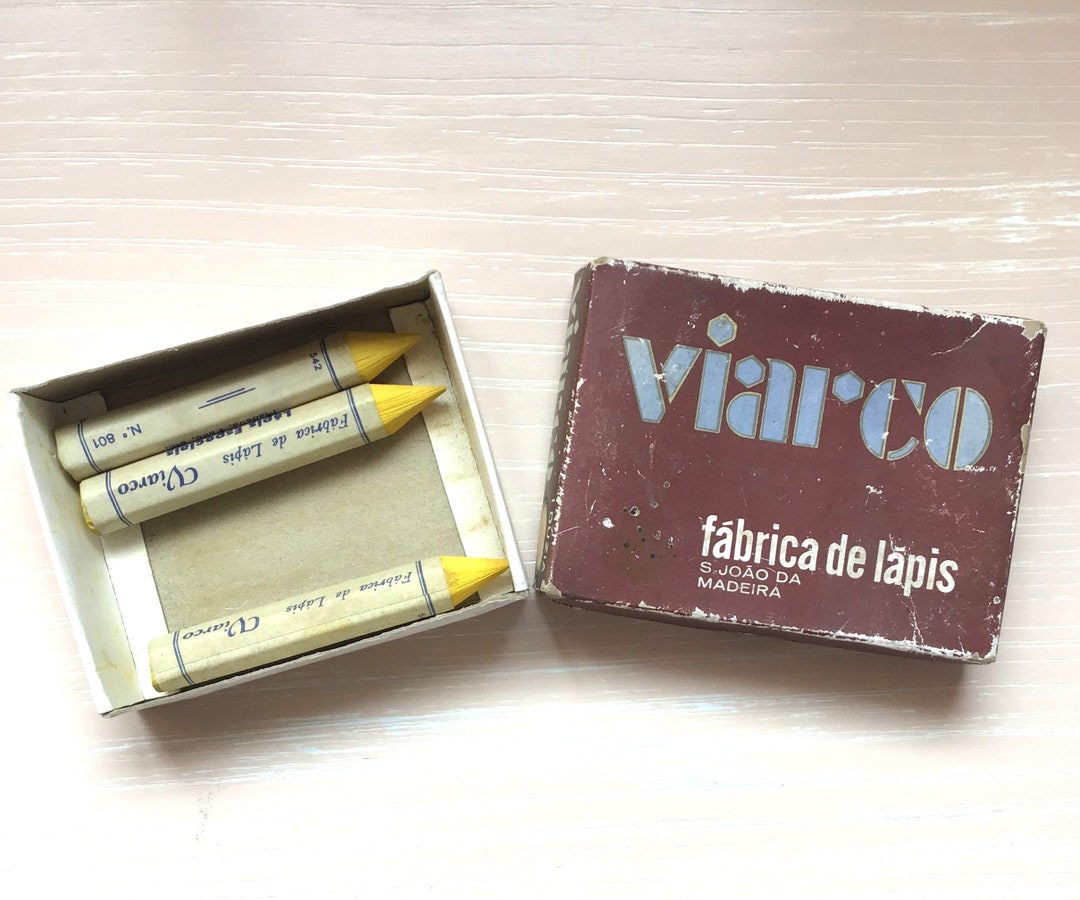 Vintage Pencil Box With 3 Pencils, Speacialty Pencil for Wood, Fabric ...