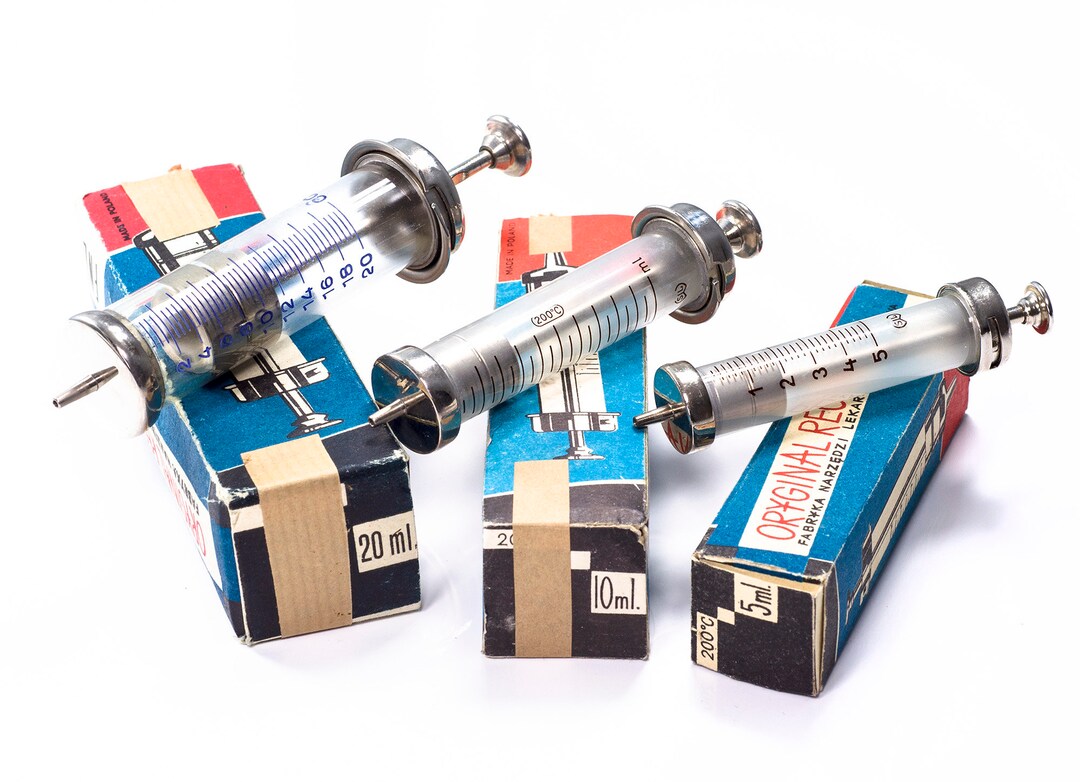 Old Syringe, Big Glass Syringe, Vintage Medicine, Medical Tools, Old ...