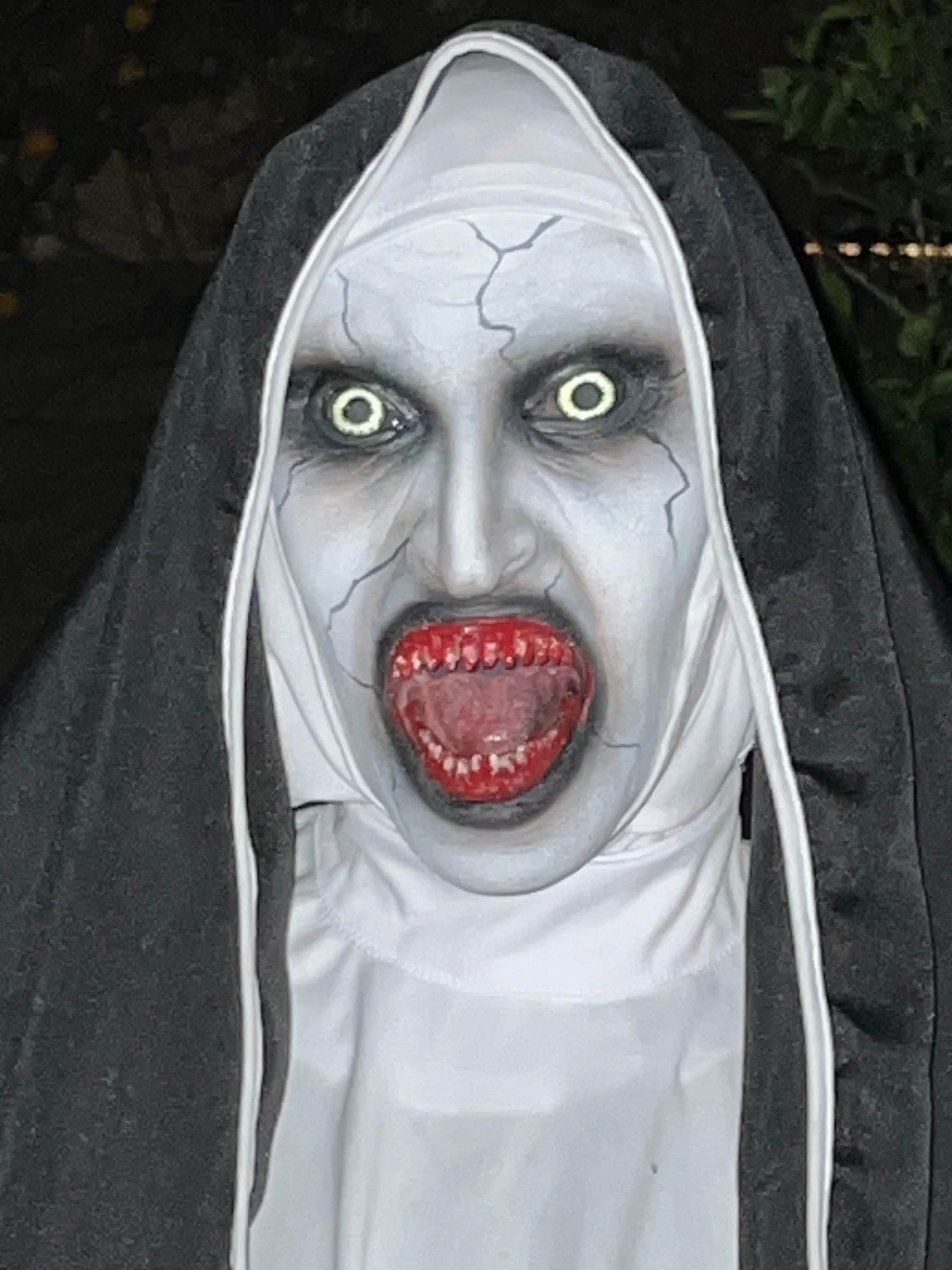 Valak / Nun Latex Mask W Costume - Etsy