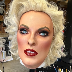 The Linda DISPLAY MASK - Etsy