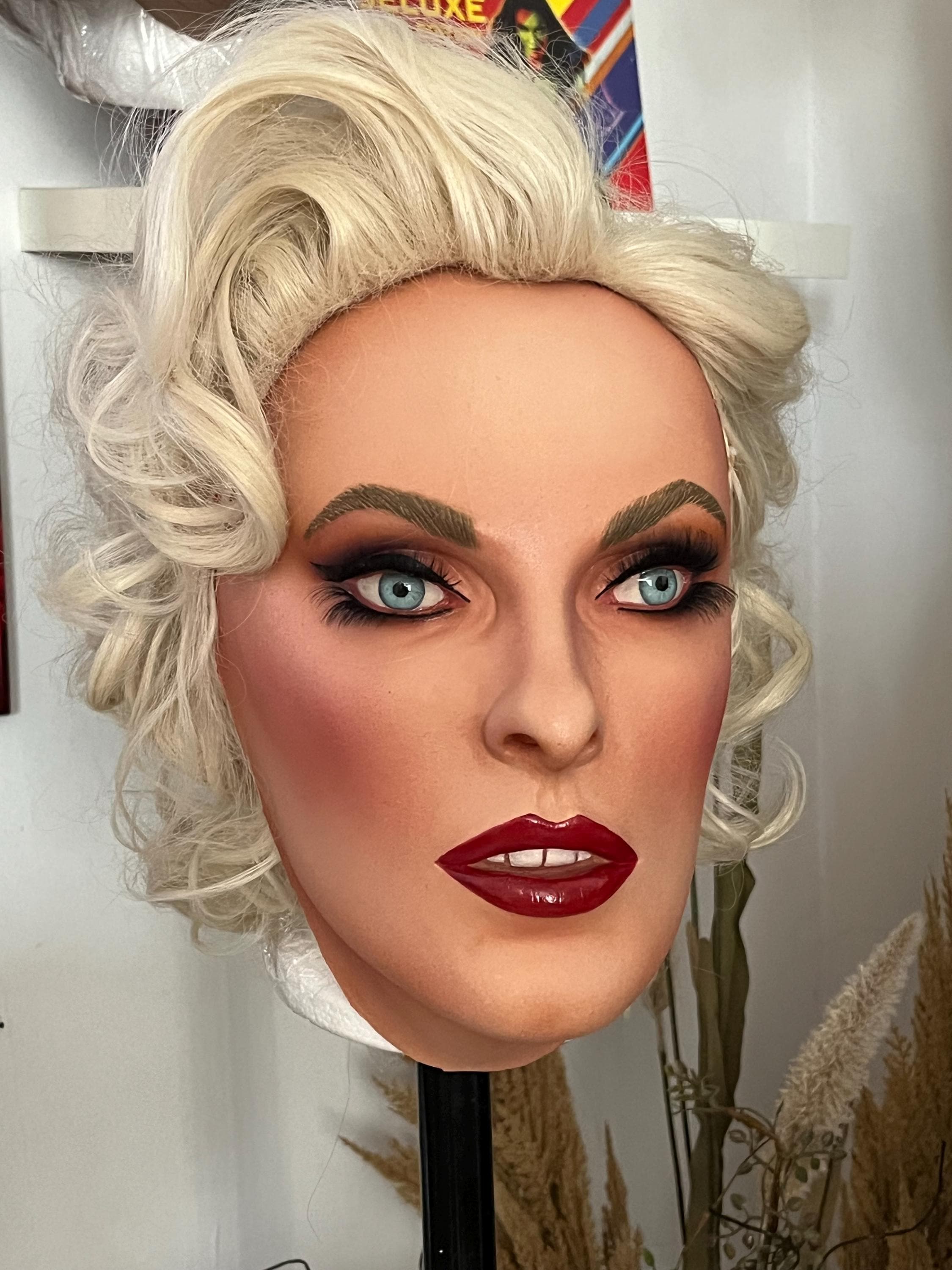 The Linda DISPLAY MASK - Etsy