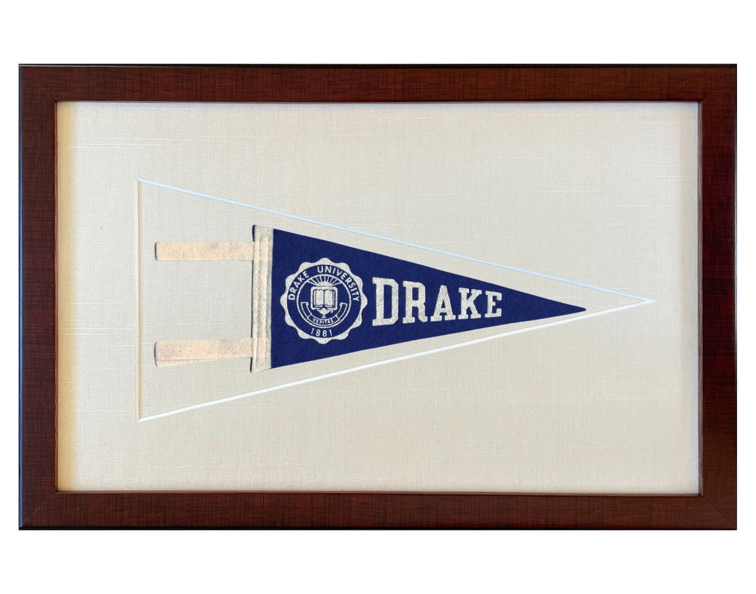 Vintage Drake University Pennant circa 1960 - Etsy