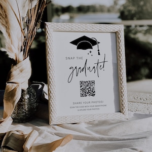 QR Code Graduation Photo Sign, Snap the Graduate Photo Guest Book Sign ...