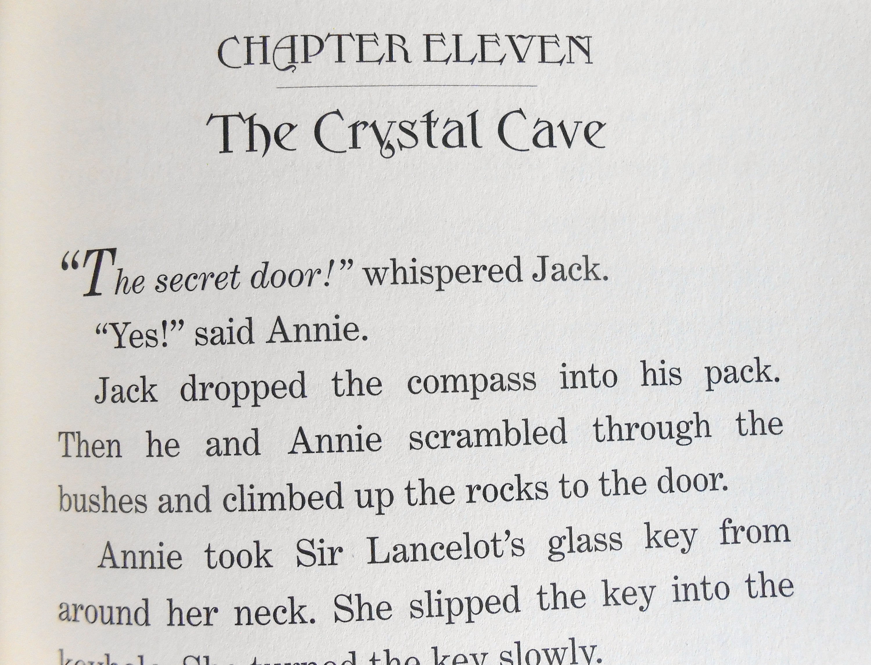 Christmas in Camelot, Magic Tree House, Book 29, A Merlin Mission, Kids ...