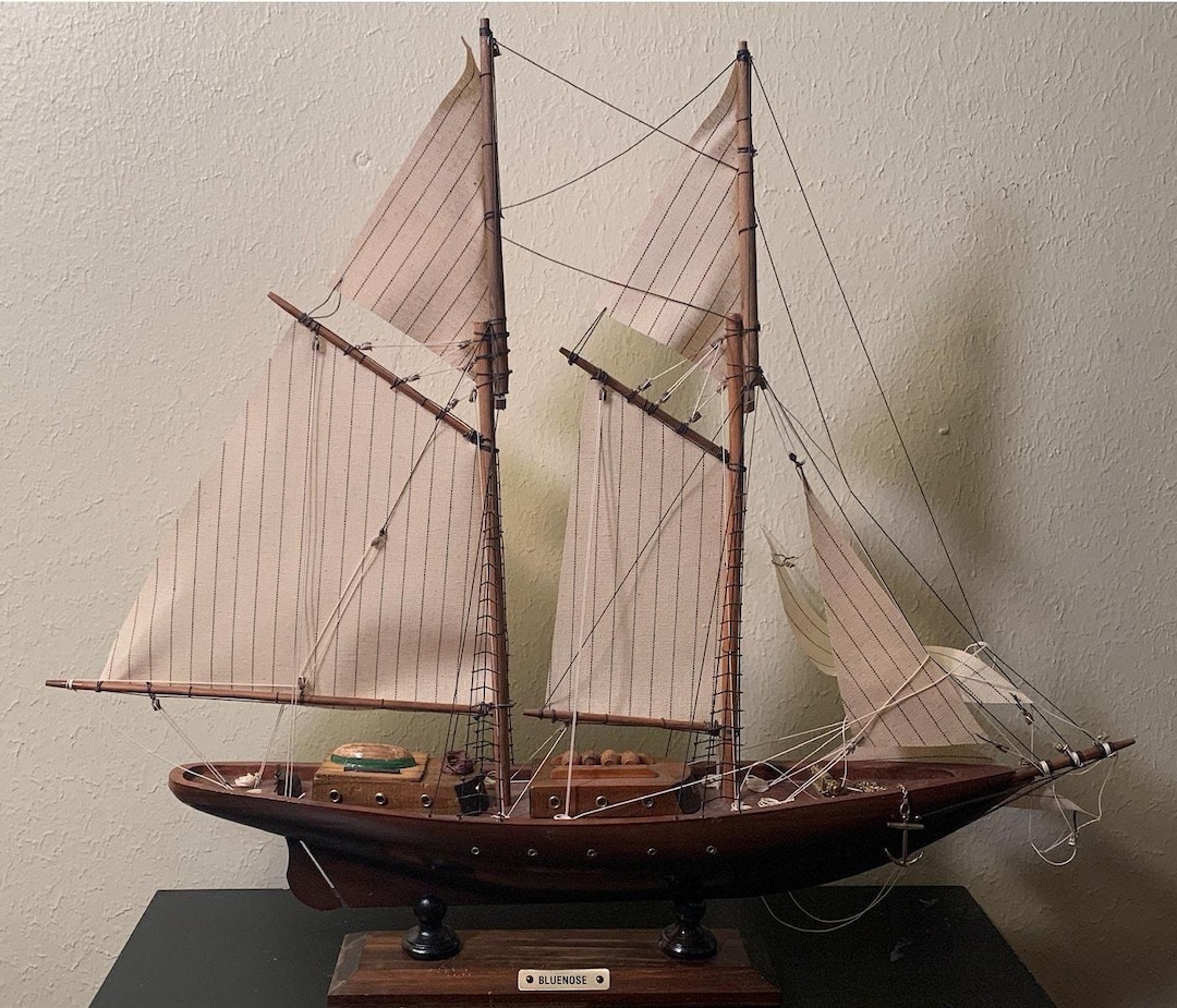 Bluenose Model Ship Bluenose Schooner Vintage Model Boat Gift for ...