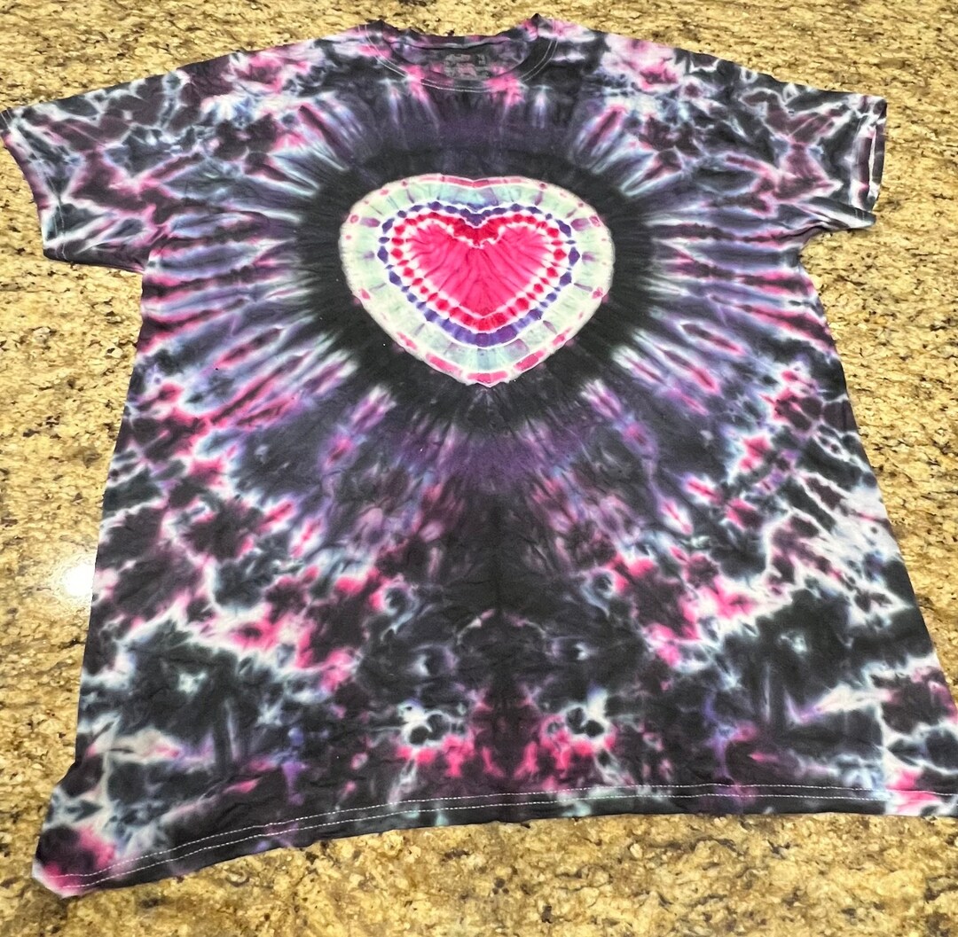 Heart Scrunch Shirt Made to Order - Etsy