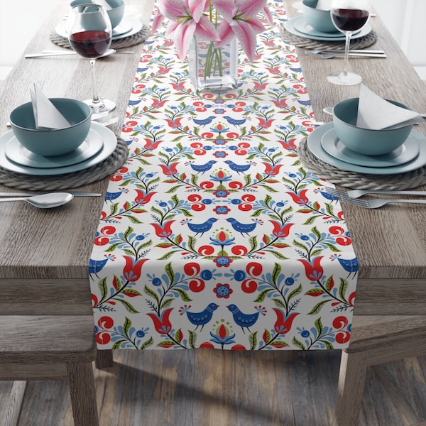 Scandinavian Table Runner - Etsy