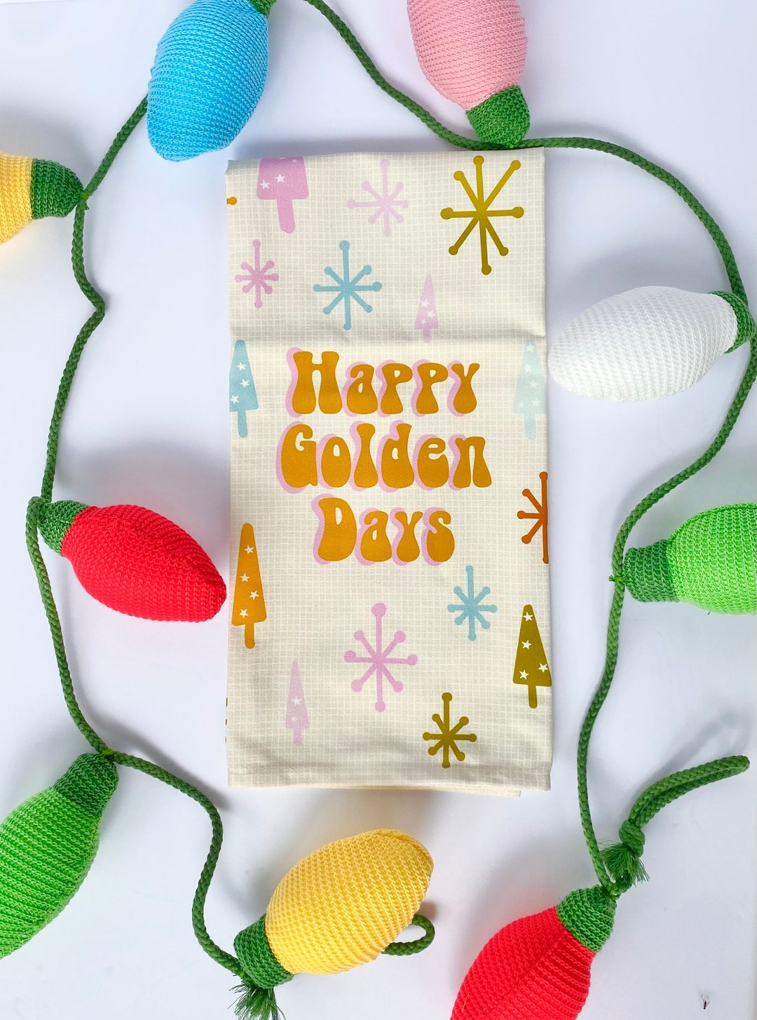 Happy Golden Days Tea Towel: Retro Christmas Holiday Decor - Etsy