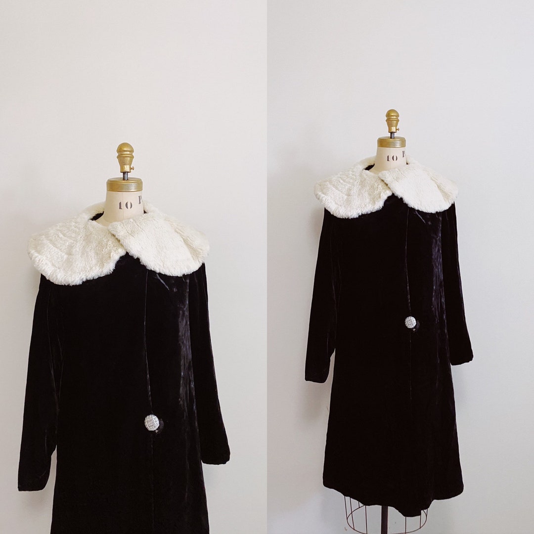 1910 Black Silk Velvet Opera Coat With White Ermine Fur and Mutton ...
